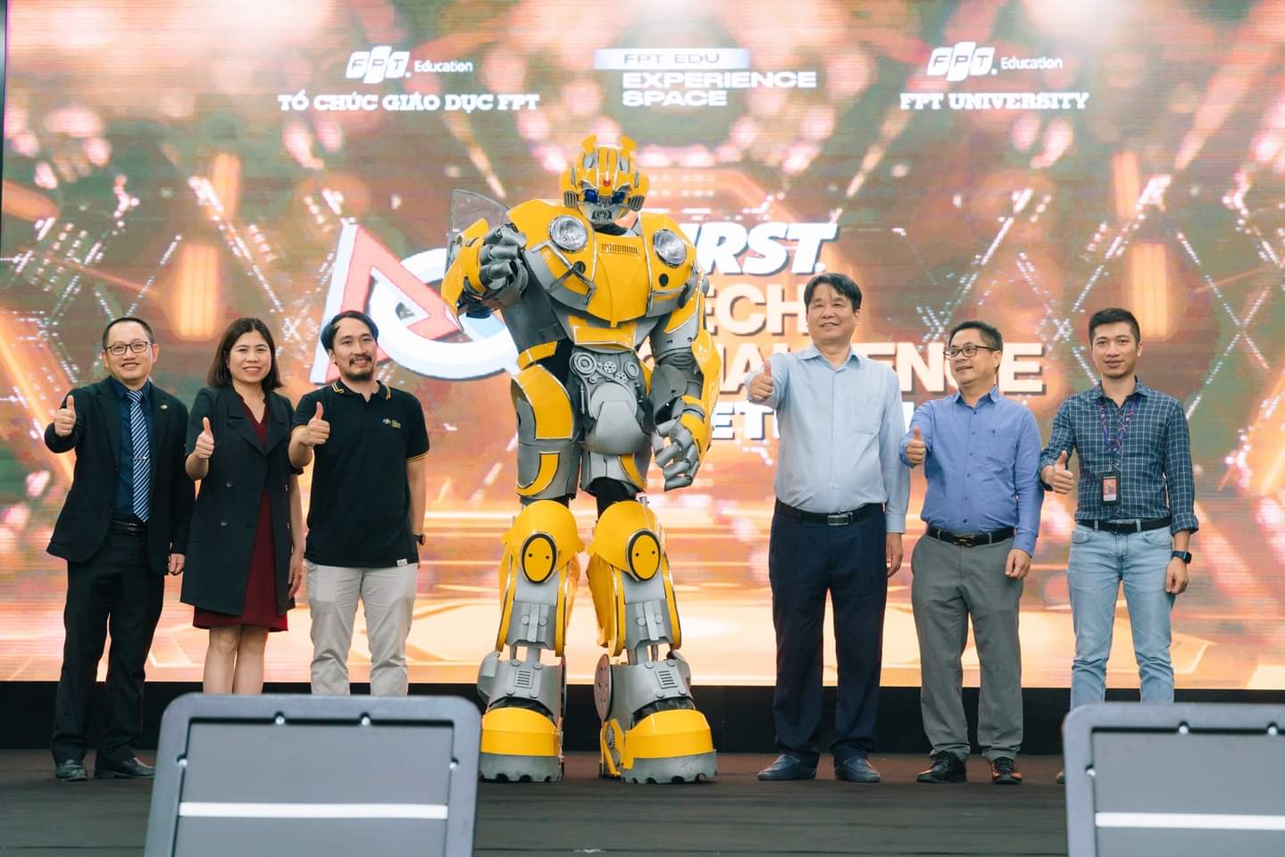 Trường ĐH FPT công bố tổ chức giải thi đấu robot quy mô toàn cầu tại ...